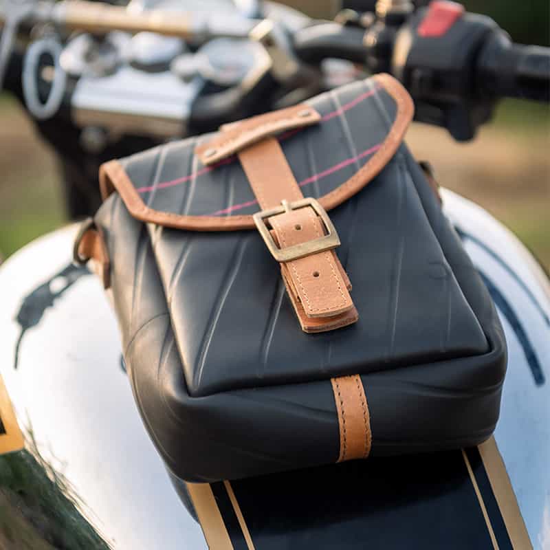 CLASSIC TANK POUCH – Uptantra | Built To Rove